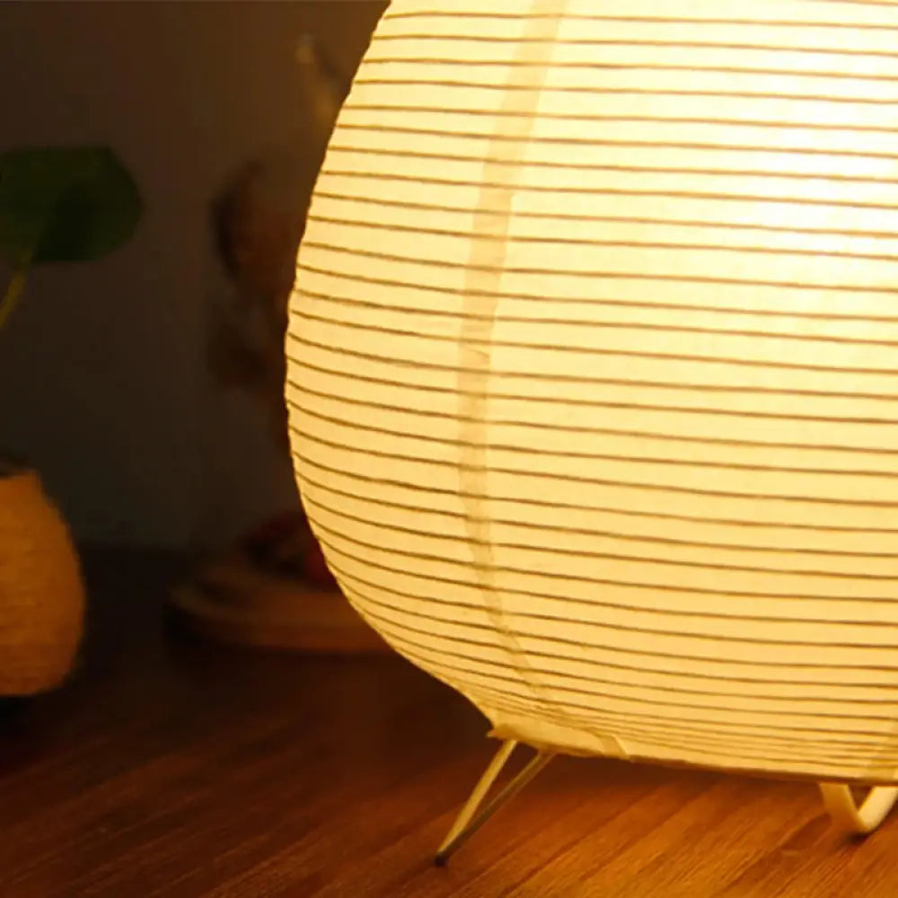 Akari Japanese Paper Sphere Bedside Lamp | Luciano Lighting